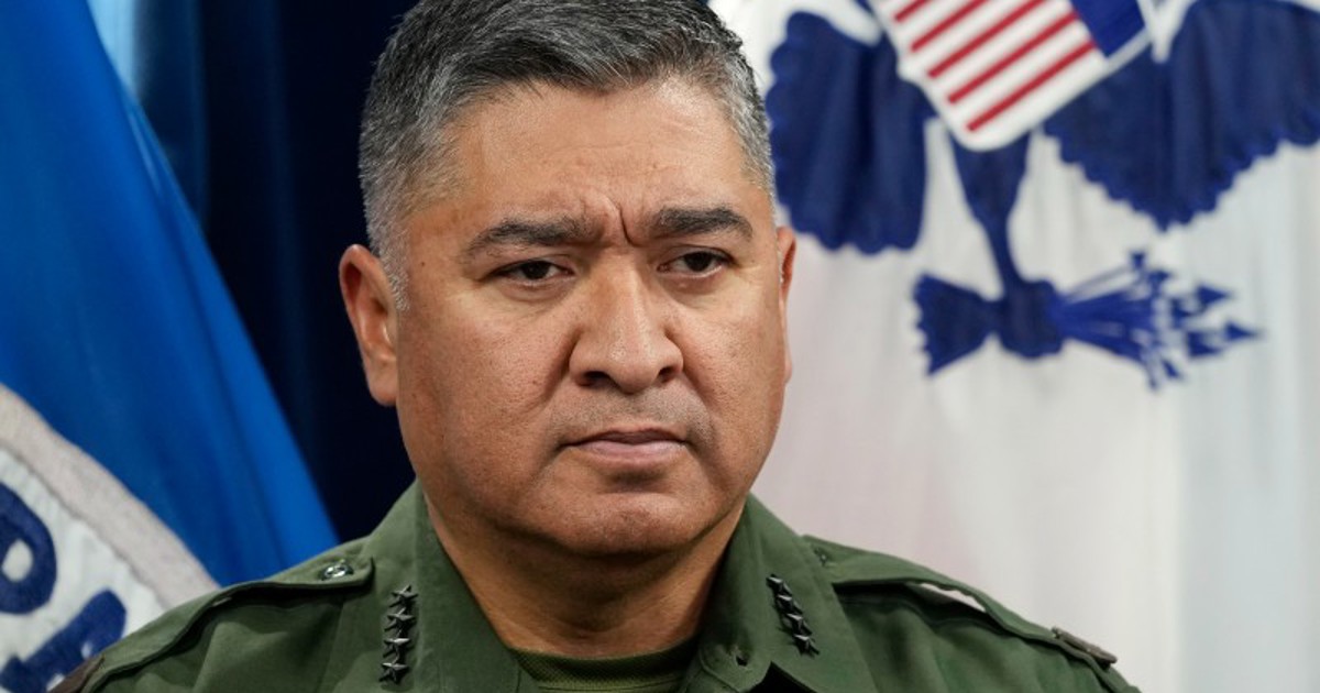 AFN - Agents glad to see 'joke' of a chief go