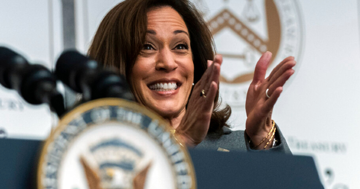 AFN - Watch how a 'journalist' helps Harris fight Republican 'racism'